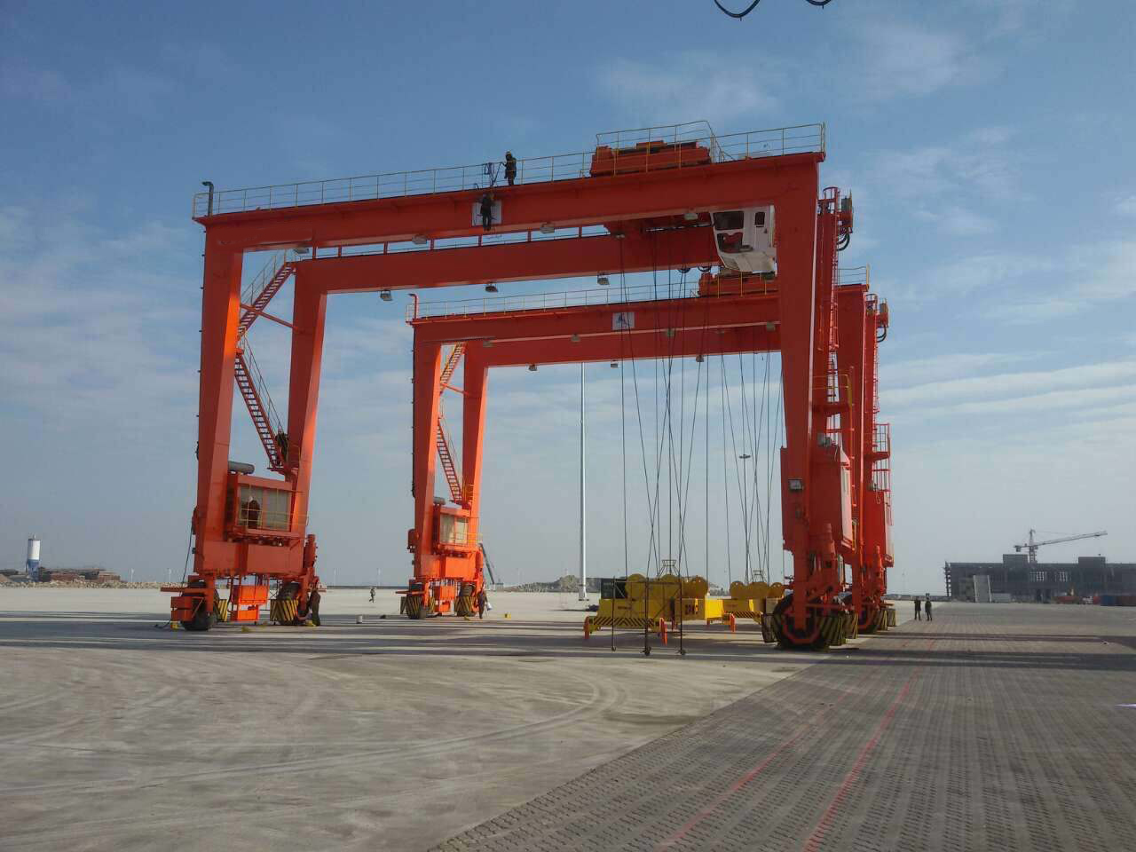 A Brief Overview Of Available Container Gantry Cranes - Free Blog Website